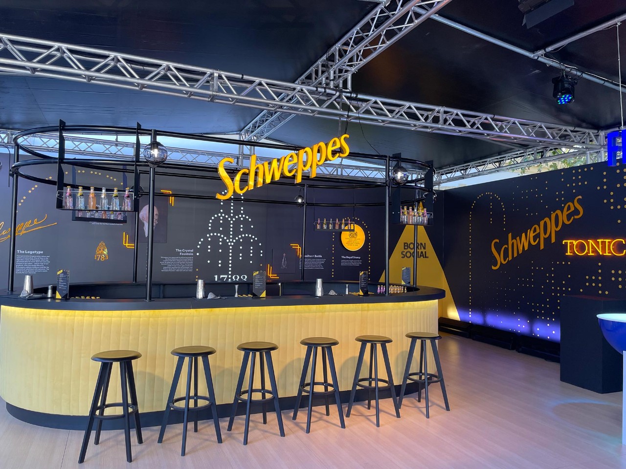 Η Coca-Cola Τρία Έψιλον με το Premium Spirits χαρτοφυλάκιό της και τα ...